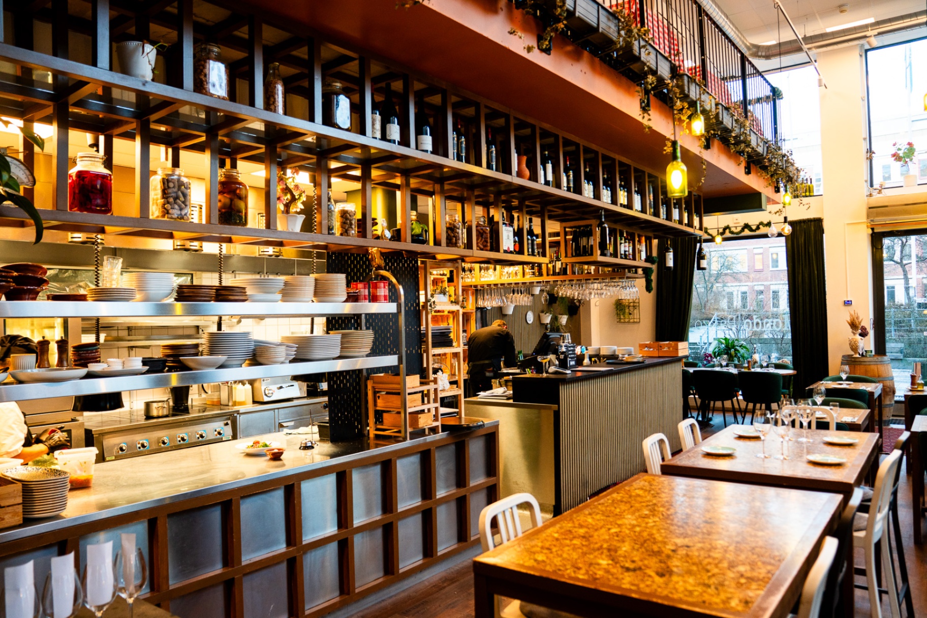Ristorante Mondo Pazzo | Italiensk Restaurang i Sundbyberg
