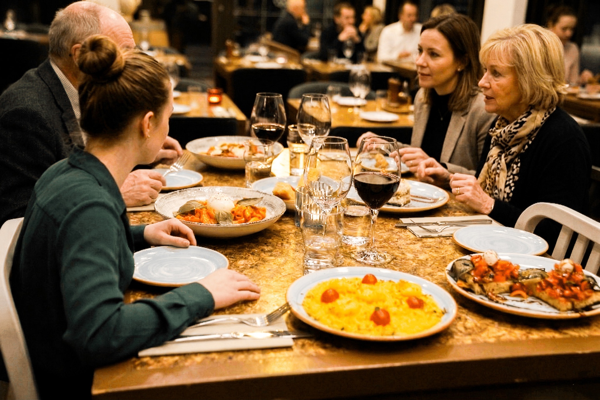Ristorante Mondo Pazzo | Italiensk Restaurang i Sundbyberg